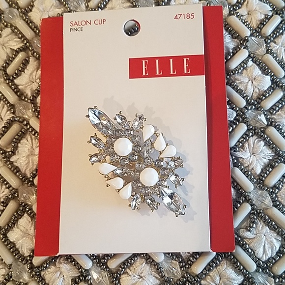 Elle | Accessories | Elle Salon Clip Pince | Poshmark